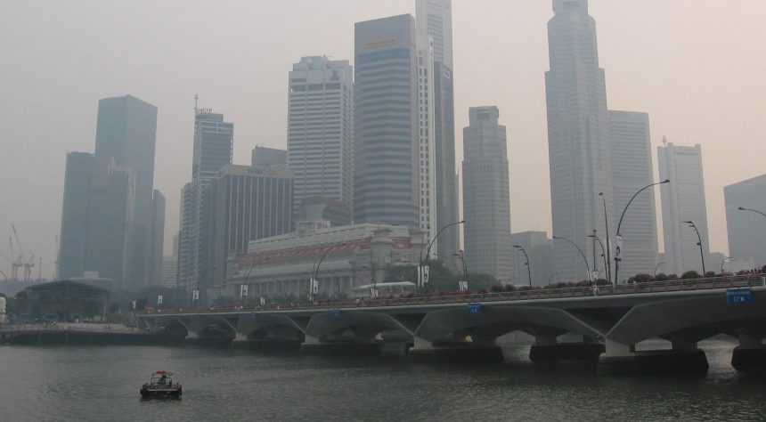 Gawat, Kabut Asap Dari Indonesia Berpotensi Membatalkan F1 GP Singapore ... Gawat, Kabut Asap Dari Indonesia Berpotensi Membatalkan F1 GP Singapore ...